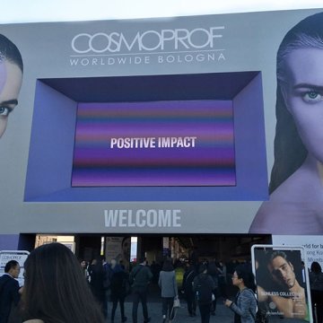 Cosmoprof Italy of Hair Extensions